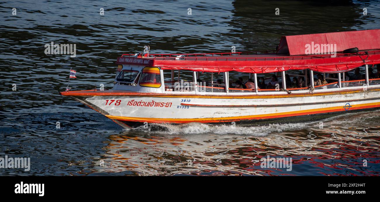 Passenger ferries on the Chao Phraya River, Bangkok, Thailand Stock ...