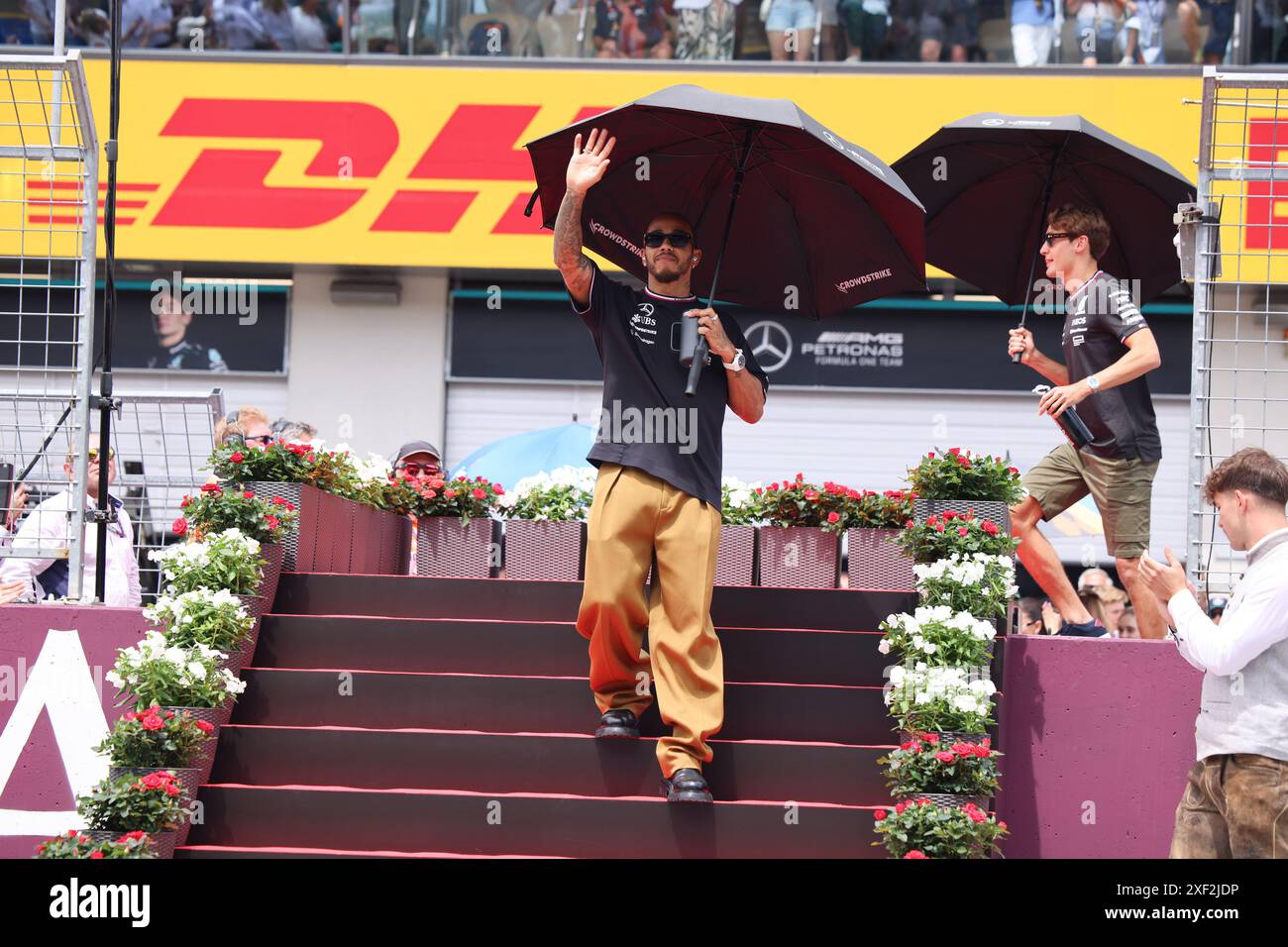 44 Lewis Hamilton (Mercedes AMG Petronas Formula One Team, #44 ...