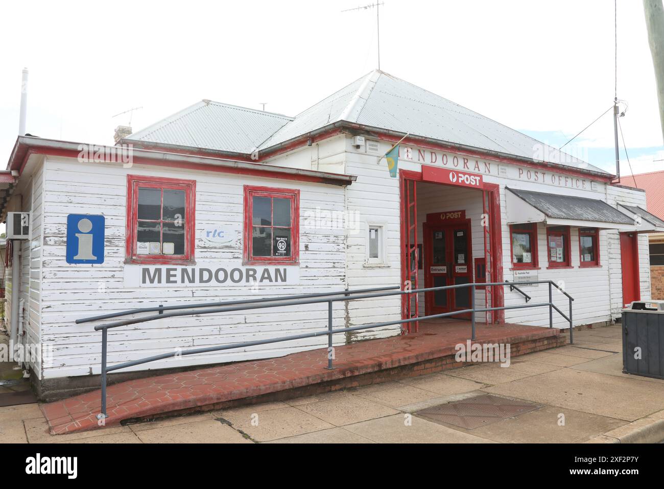 Mendooran Post Office (Australia Post - Mendooran LPO), 55 Bandulla ...