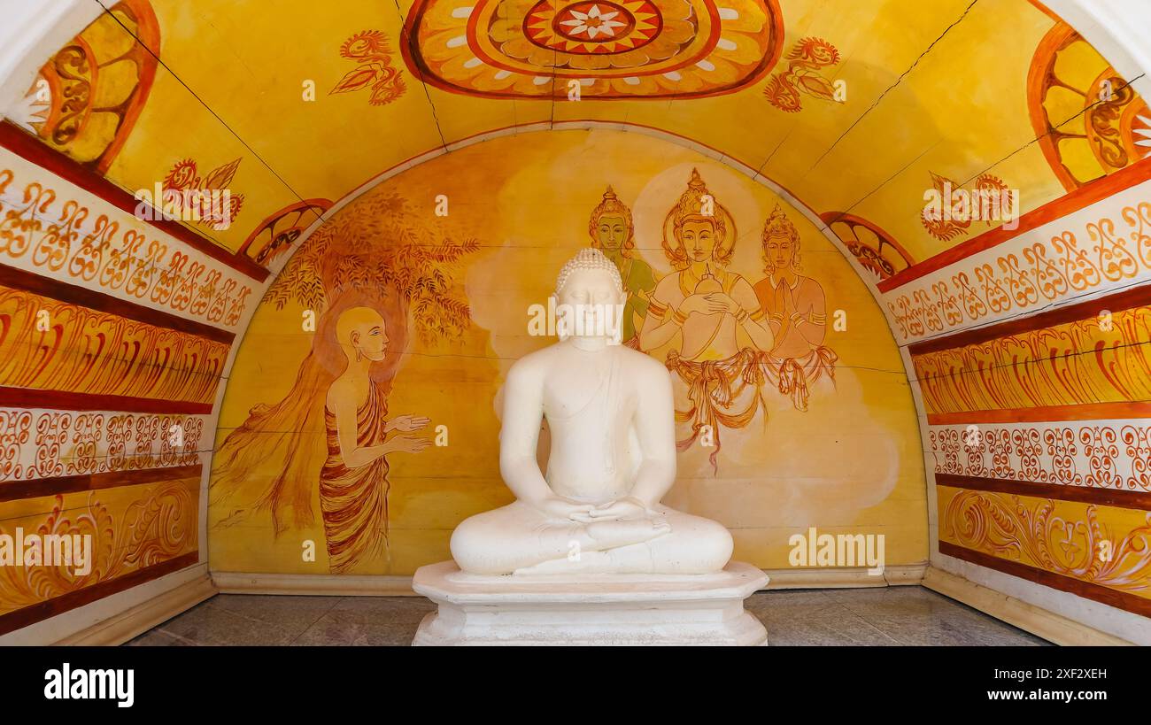 Statue of Lord Buddha and Ancient Paintings Behind, Thuparama Vihara ...