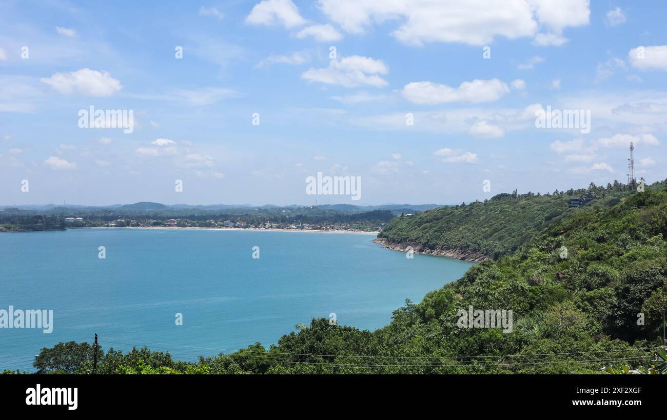Jungle Beach and Rumassala Hill, Galle, Sri Lanka Stock Photo - Alamy