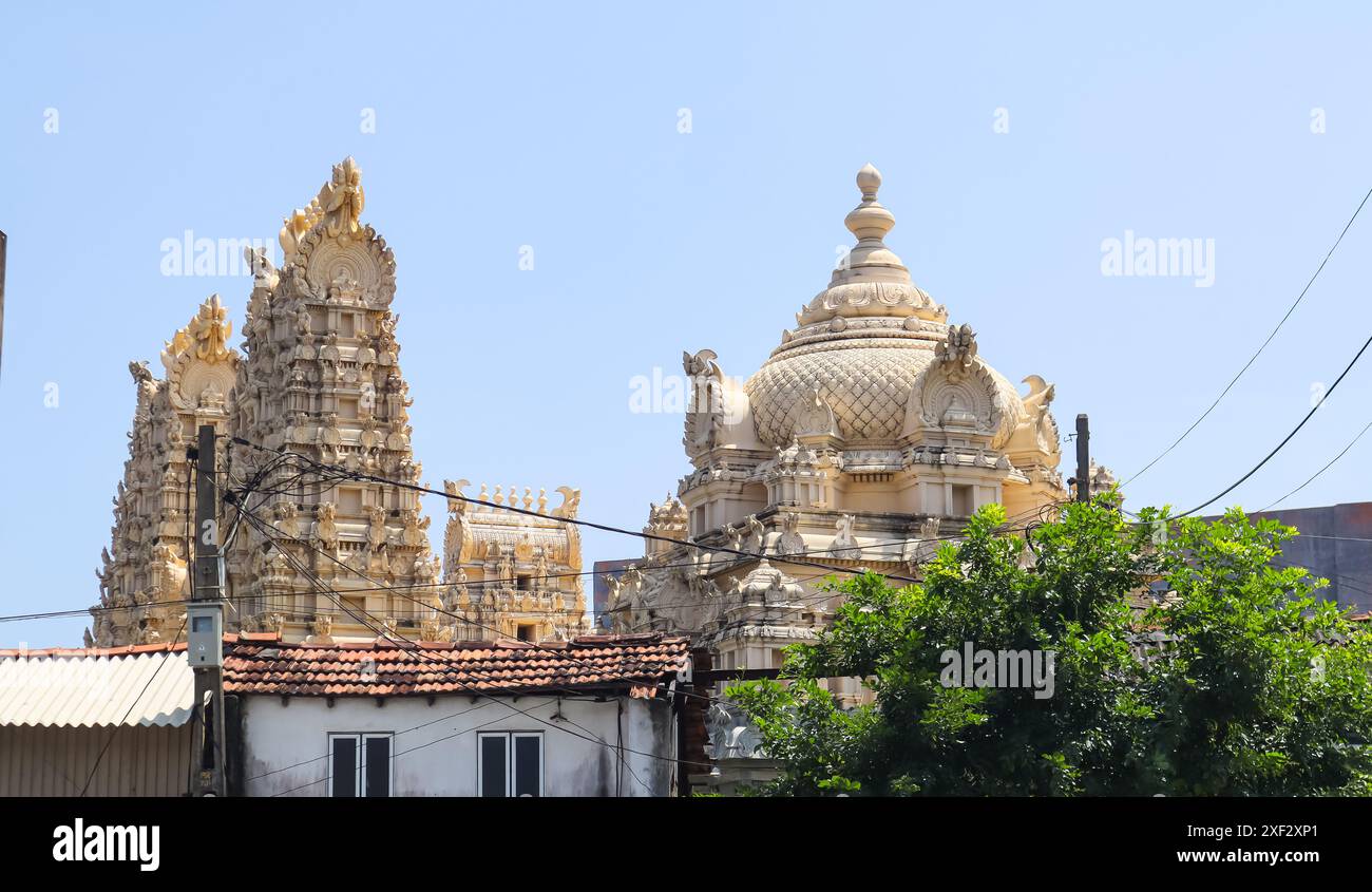 Sri meenachi sundareswarar temple hi-res stock photography and images ...