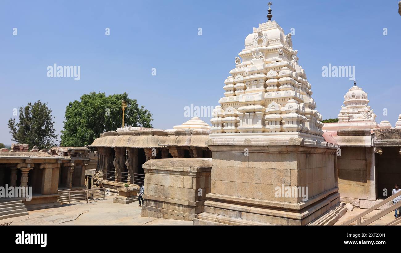 Main Shikhara of Sri Veerabhadra Swamy Temple Mandapa, Lepakshi, Andhra ...