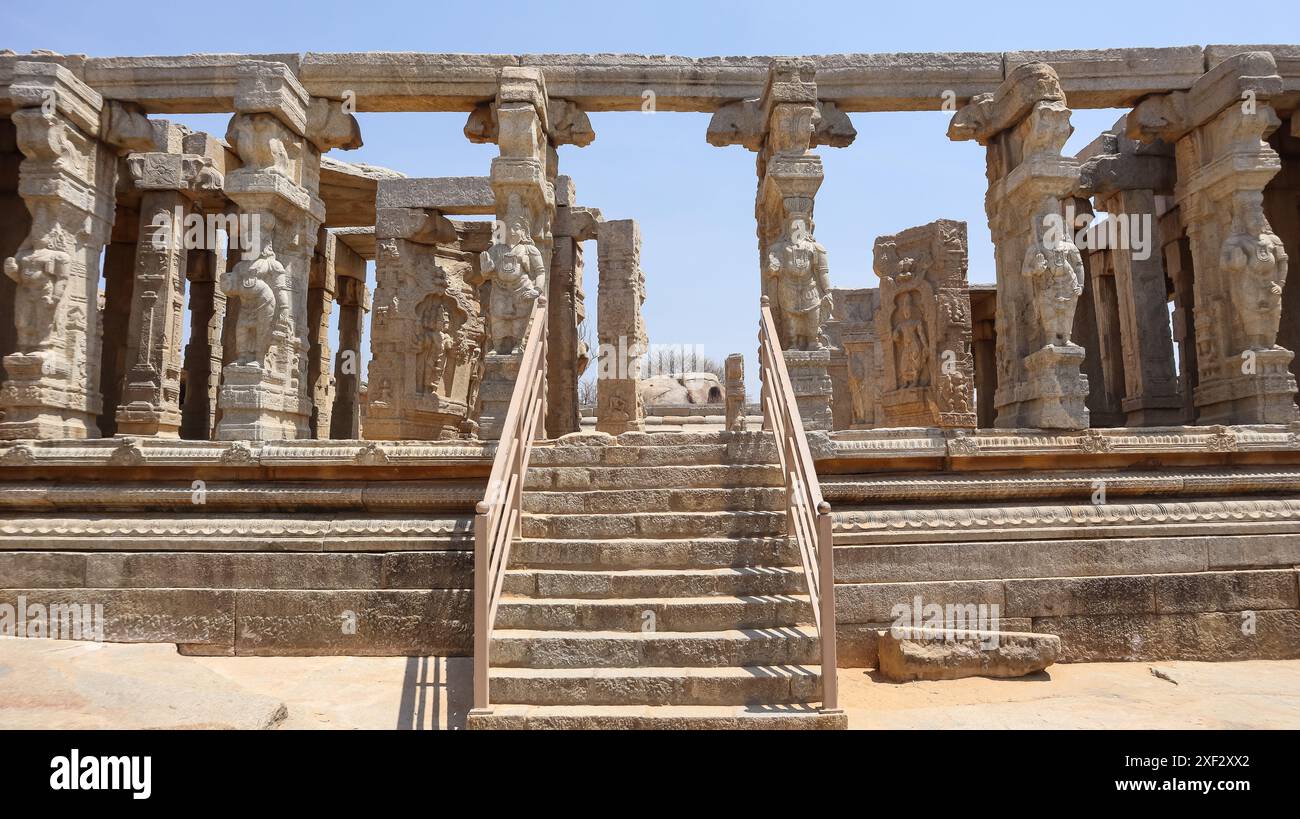 Carved pillars of the fallen mandapa of Sri Veerabhadra Swamy Temple ...