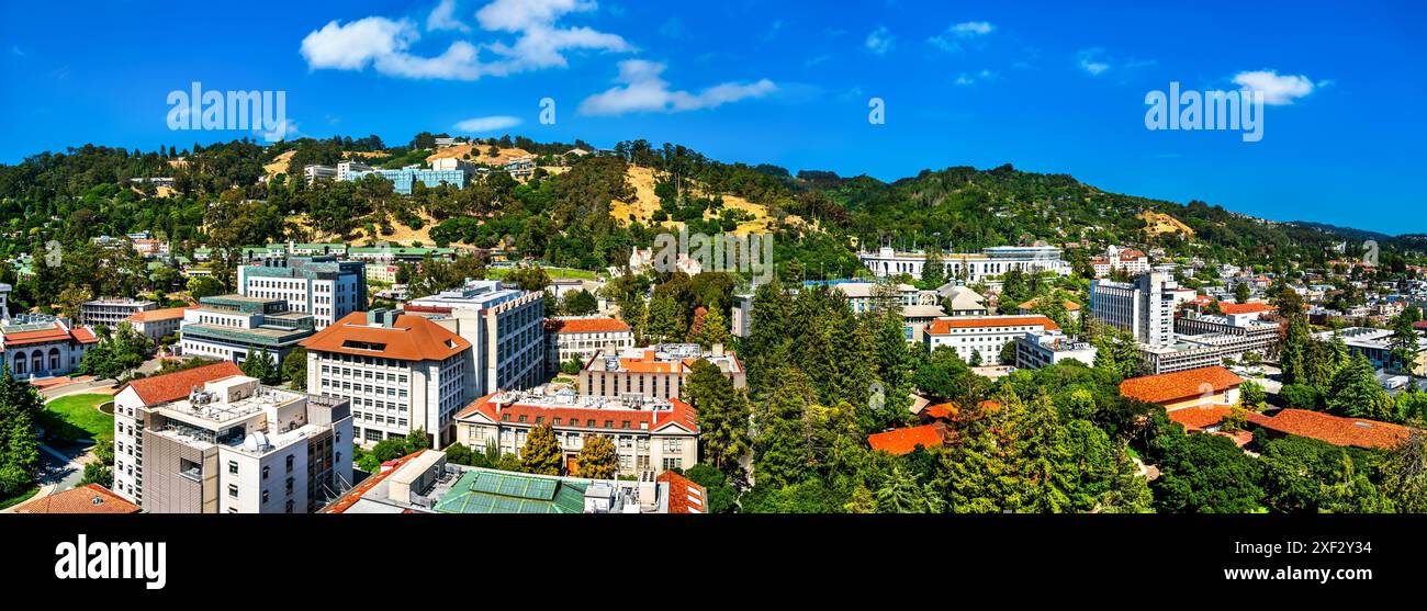 Aerial view of University of California, Berkeley in San Francisco Bay ...