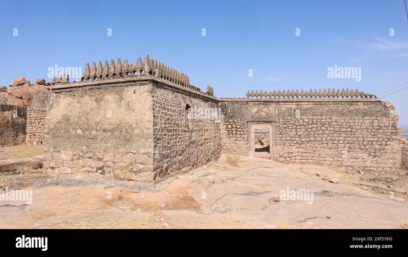 Ruined fort walls on top of Madakasira Fort, Penukonda, Andhra Pradesh ...