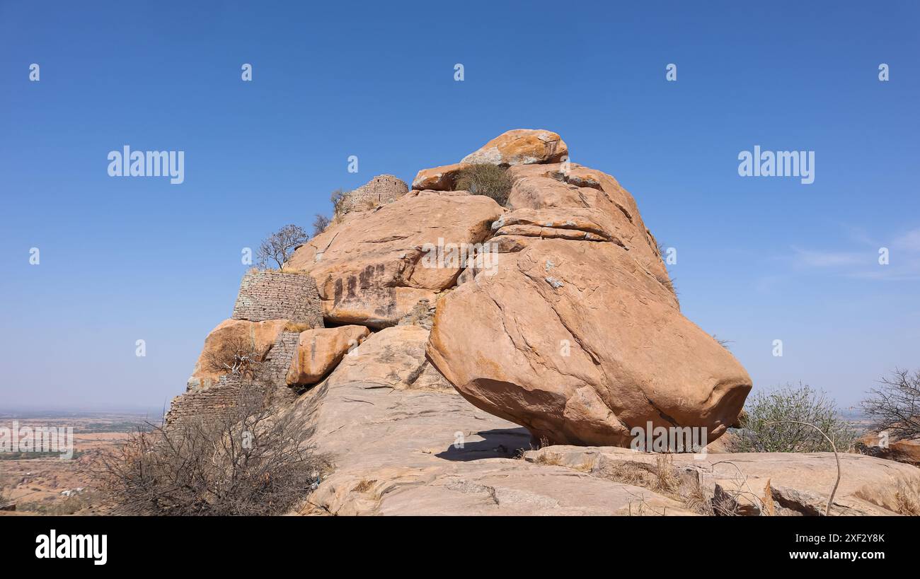 Madaksira fort hi-res stock photography and images - Alamy
