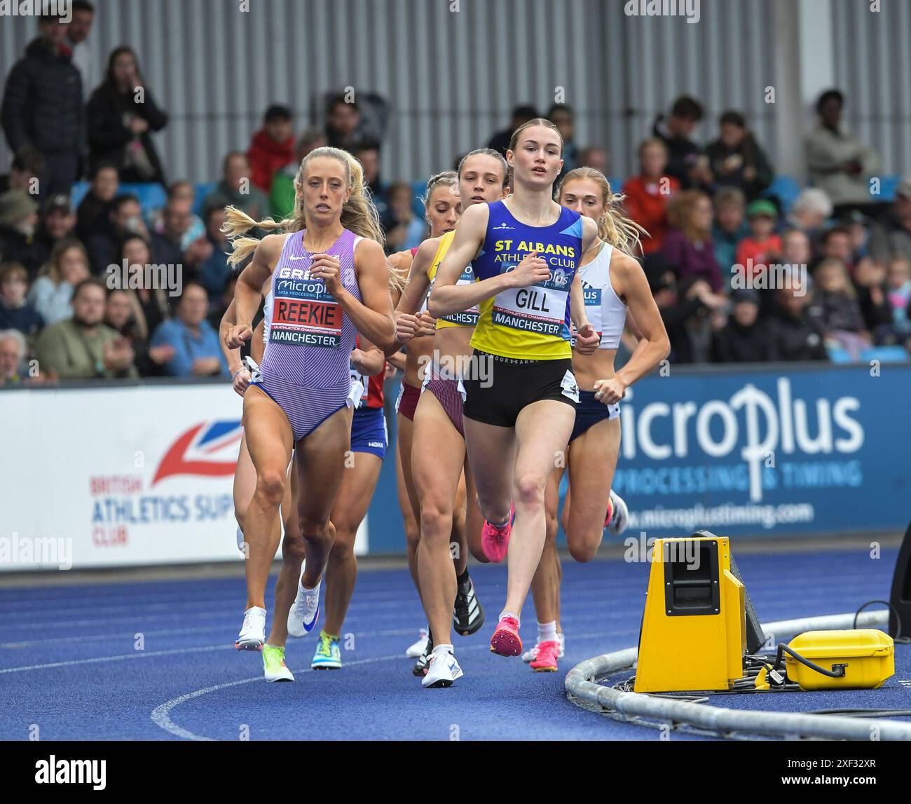 Phoebe Gill and Jemma Reekie competing in women's 800m finals at the UK ...