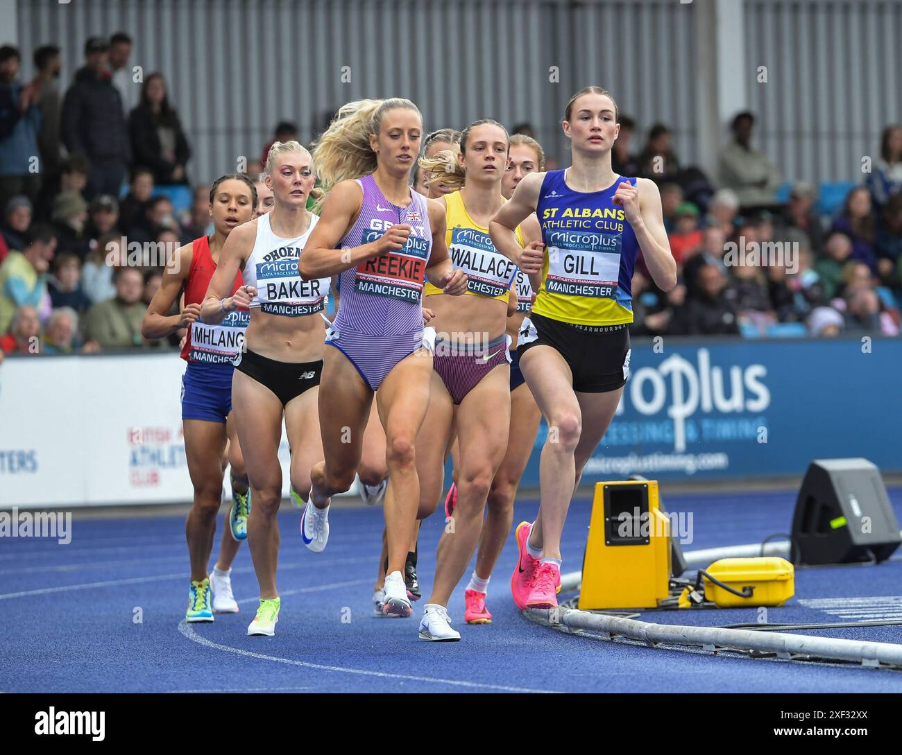 Phoebe Gill and Jemma Reekie competing in women's 800m finals at the UK ...