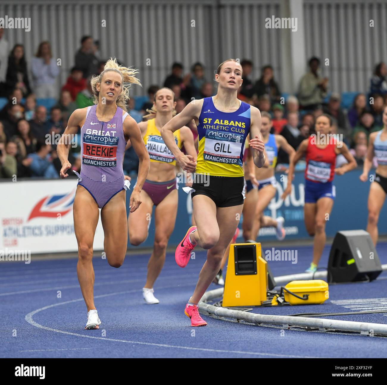 Phoebe Gill and Jemma Reekie competing in women's 800m finals at the UK ...