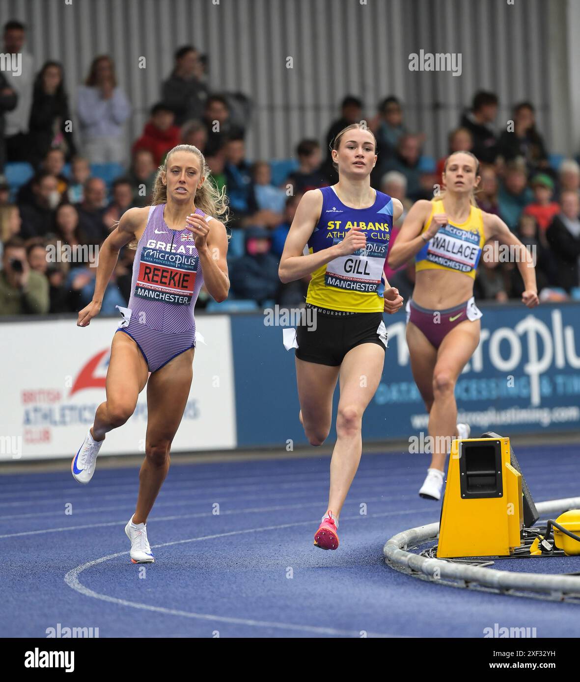 Phoebe Gill and Jemma Reekie competing in women's 800m finals at the UK ...