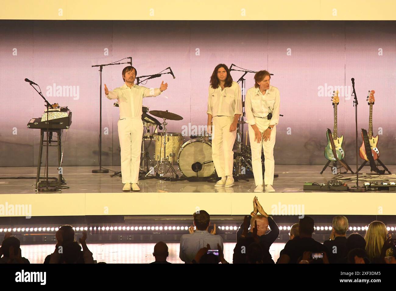 LONDON, ENGLAND - MAY 30: Jean-Benoît Dunckel and Nicolas Godin of ’AIR ...