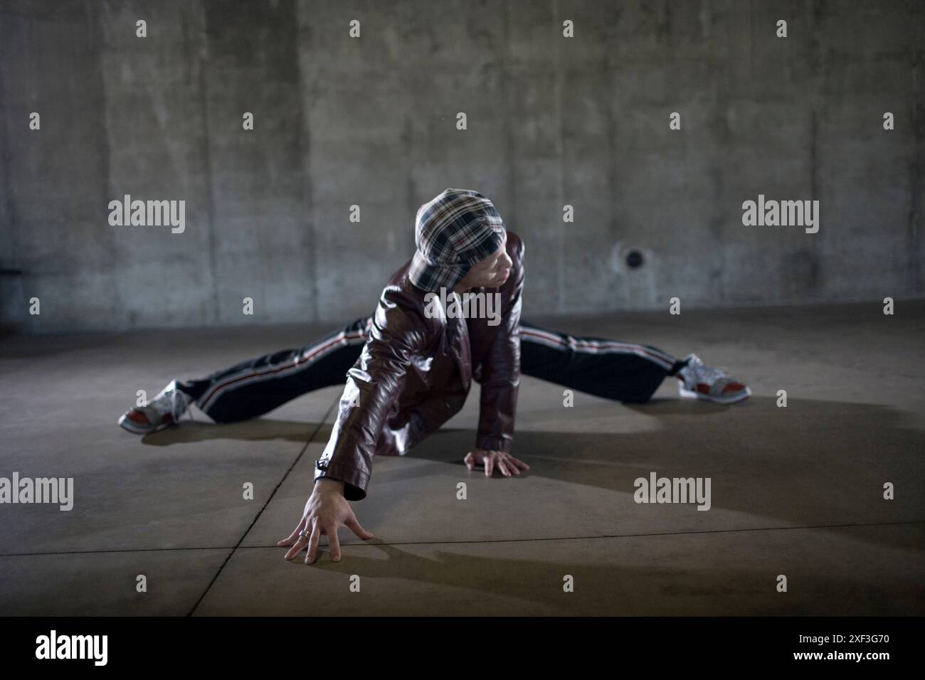 Chinese dancer dances inside garage, San Diego, California Stock Photo ...