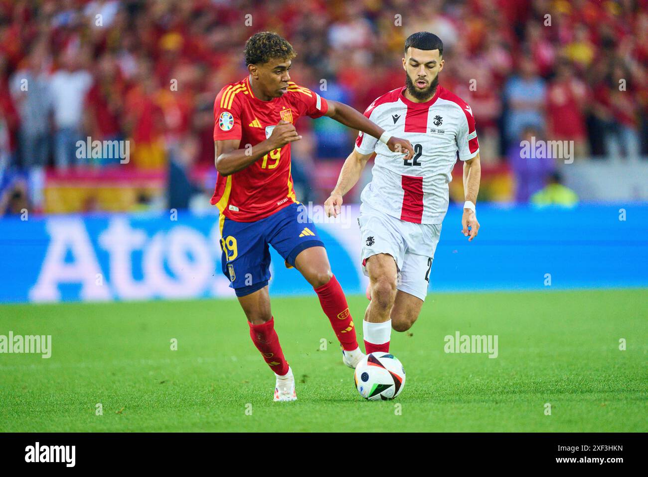 Cologne, Germany. 30th June, 2024. Lamine Yamal, ESP 19 compete for the ...