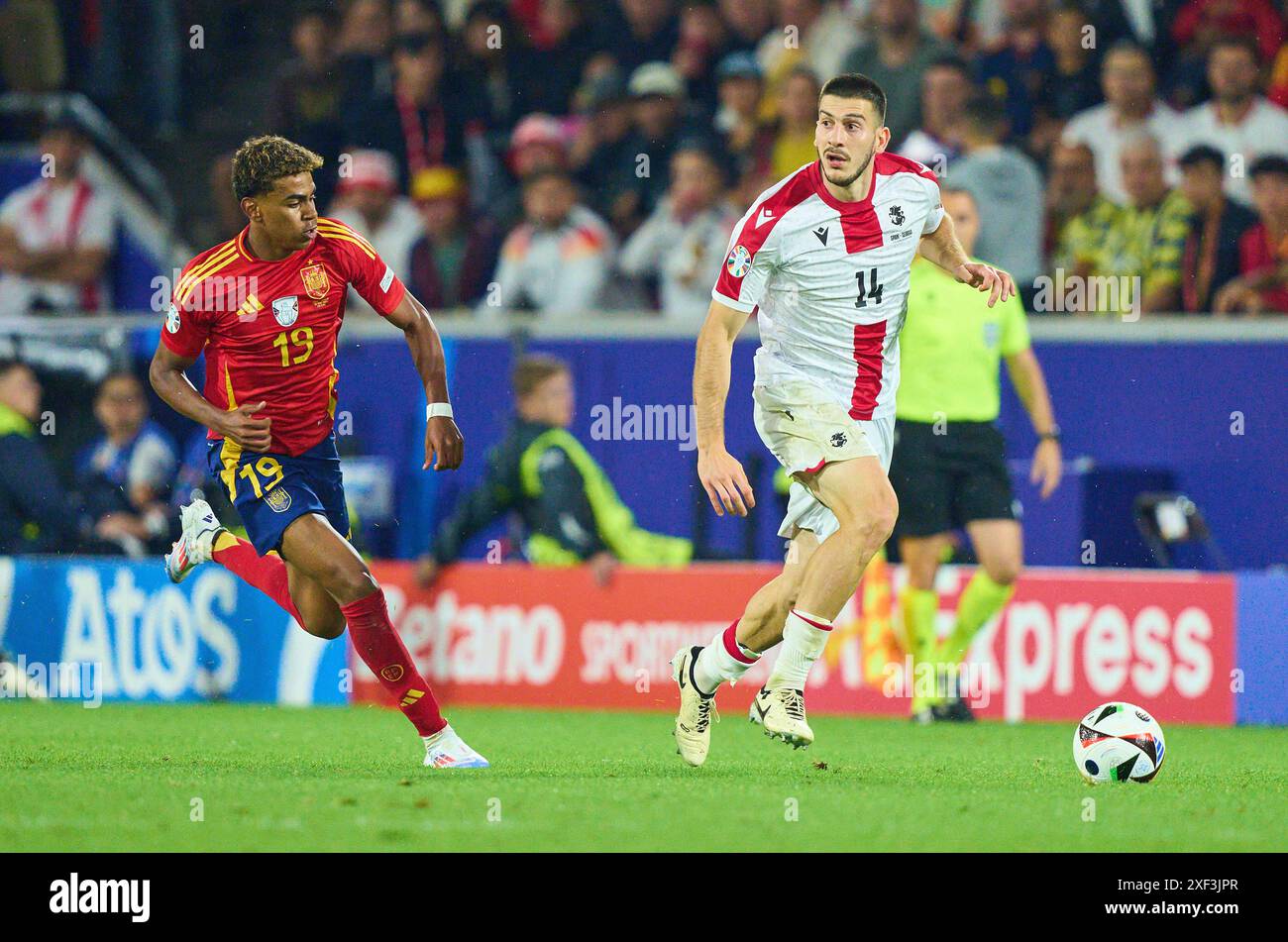 Cologne, Germany. 30th June, 2024. Lamine Yamal, ESP 19 compete for the ...