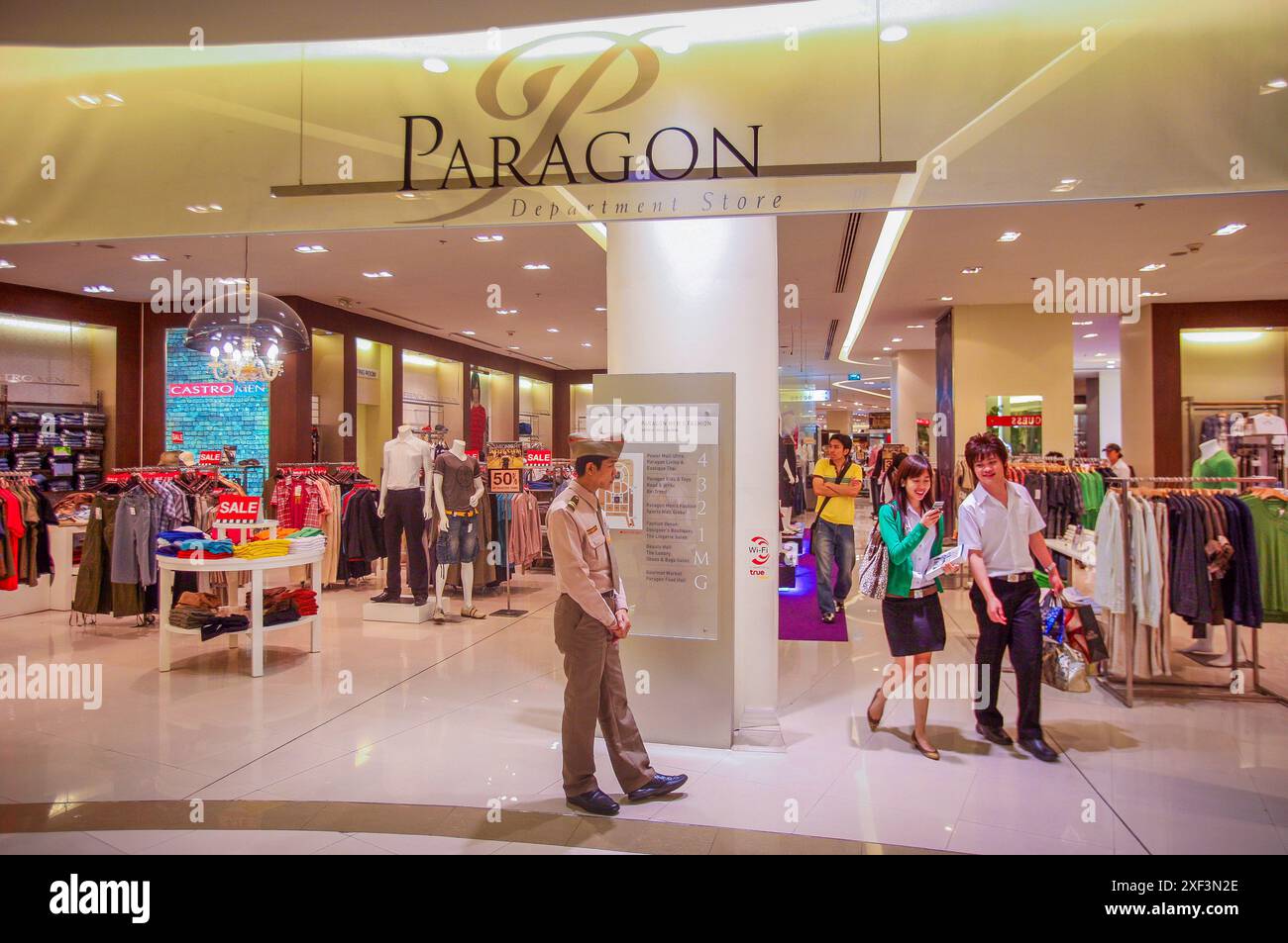 Siam paragon chanel hi-res stock photography and images - Alamy