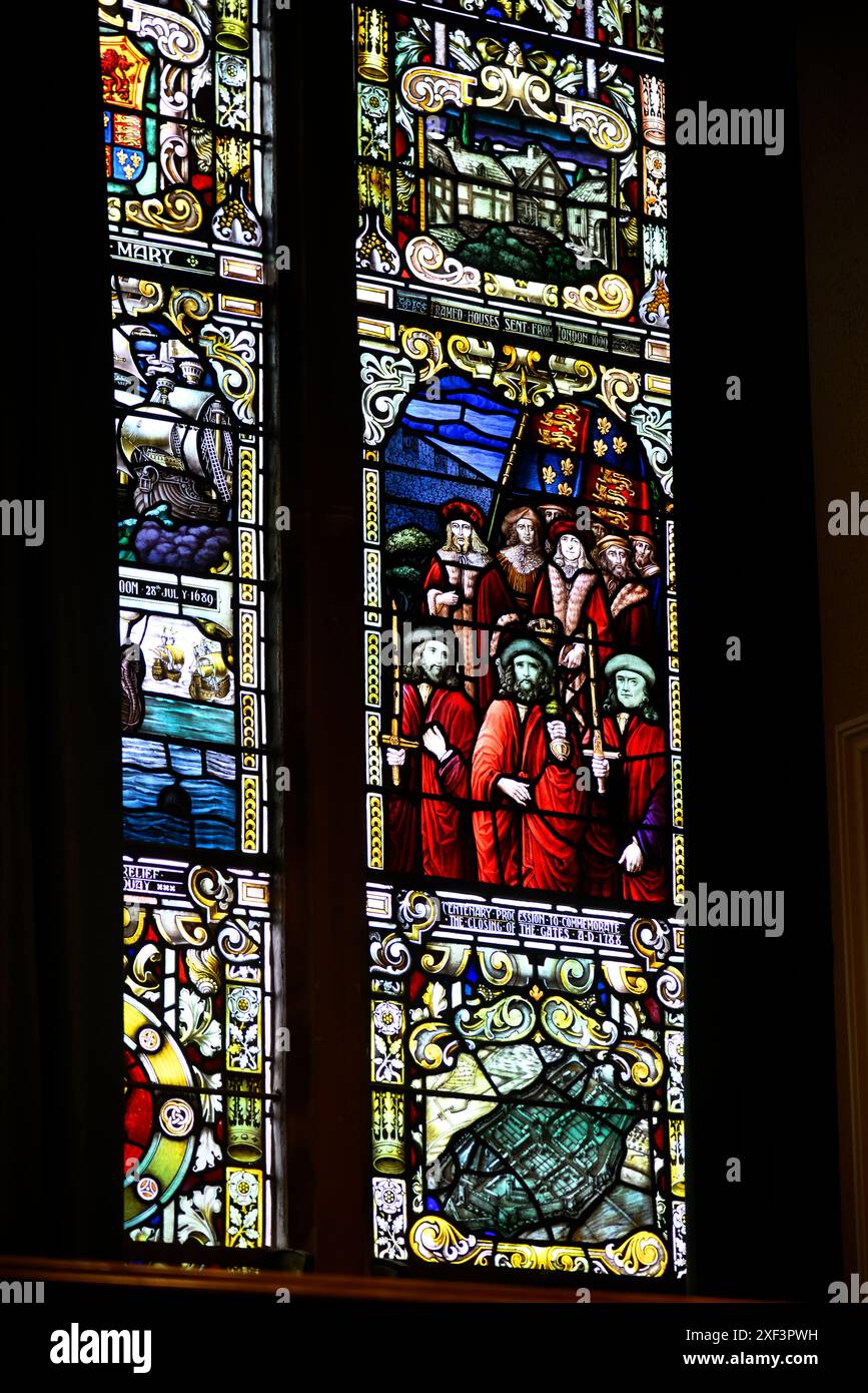 Stained Glass Windows Guildhall Derry Stock Photo - Alamy