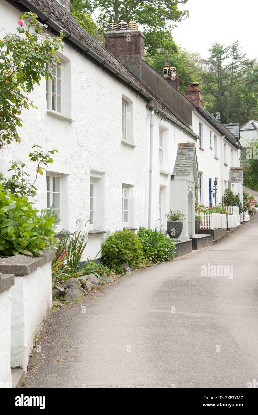 Lizard village cornwall england uk hi-res stock photography and images ...
