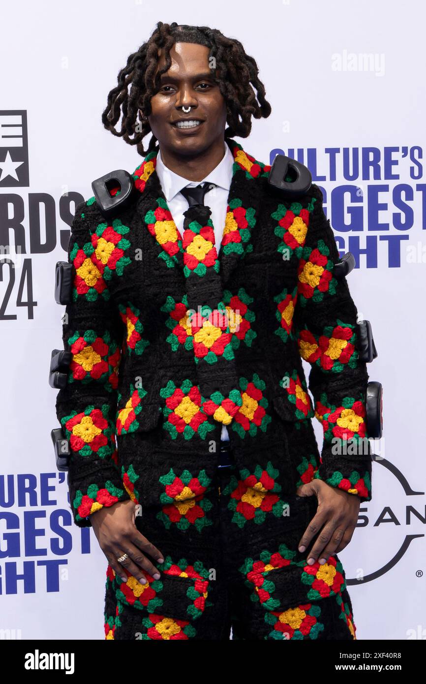 Durrell Dupard attends the arrivals of the “BET Awards” 2024 at the ...