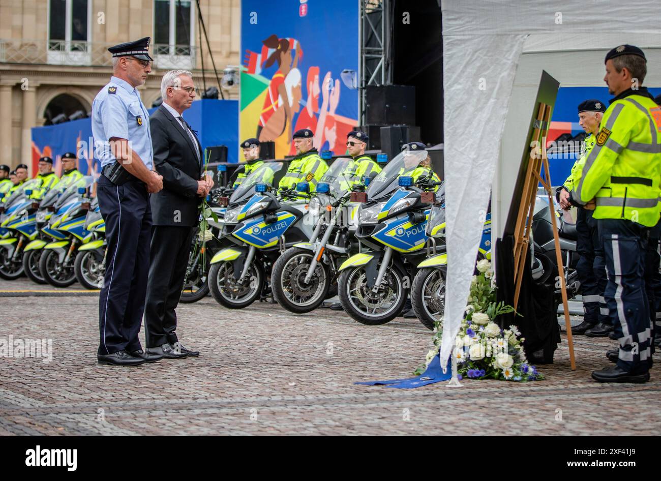 Stuttgart, Germany. 01st July, 2024. Markus Eisenbraun (l), Stuttgart's ...