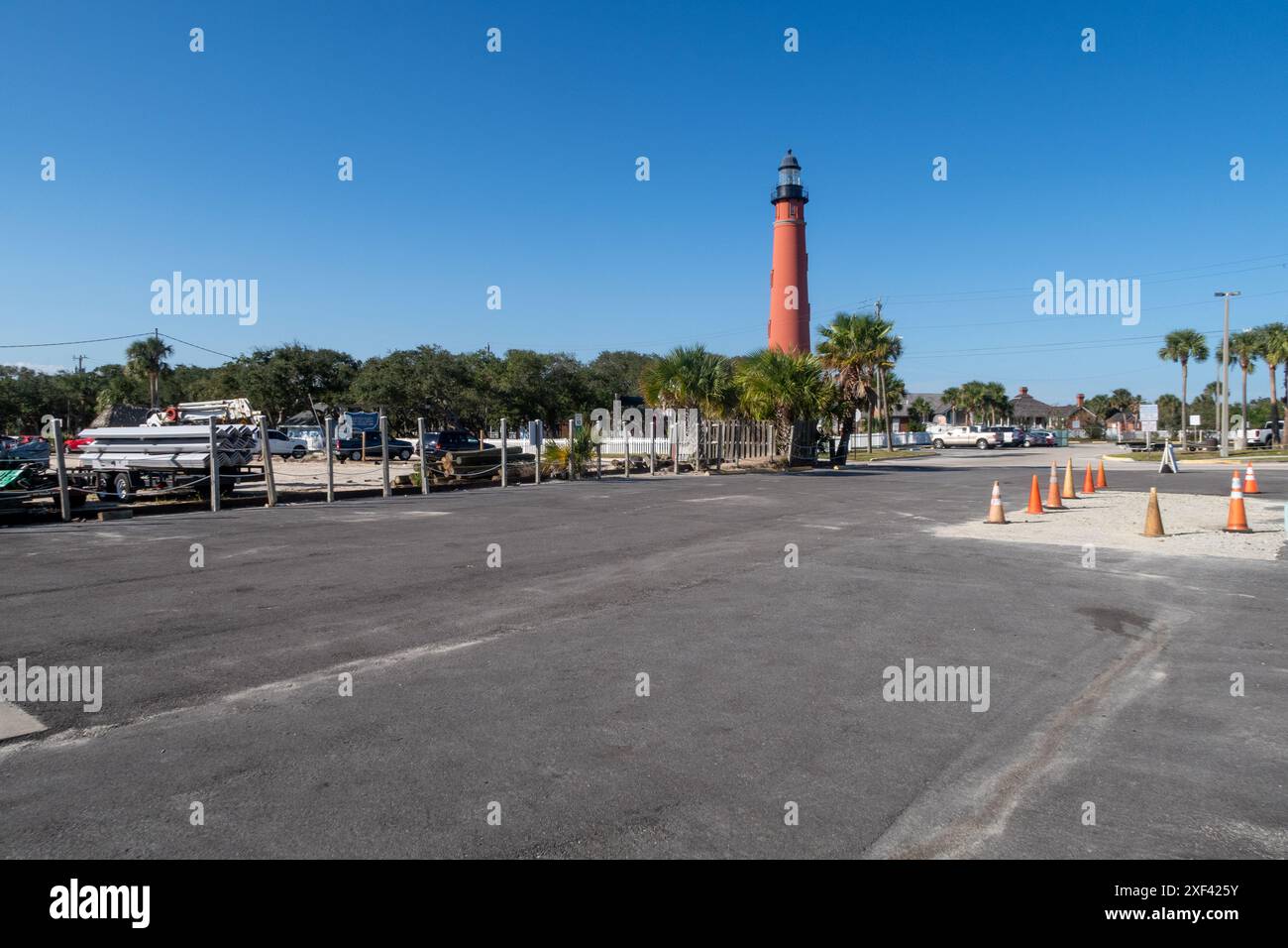 Ponce inlet museum hi-res stock photography and images - Alamy
