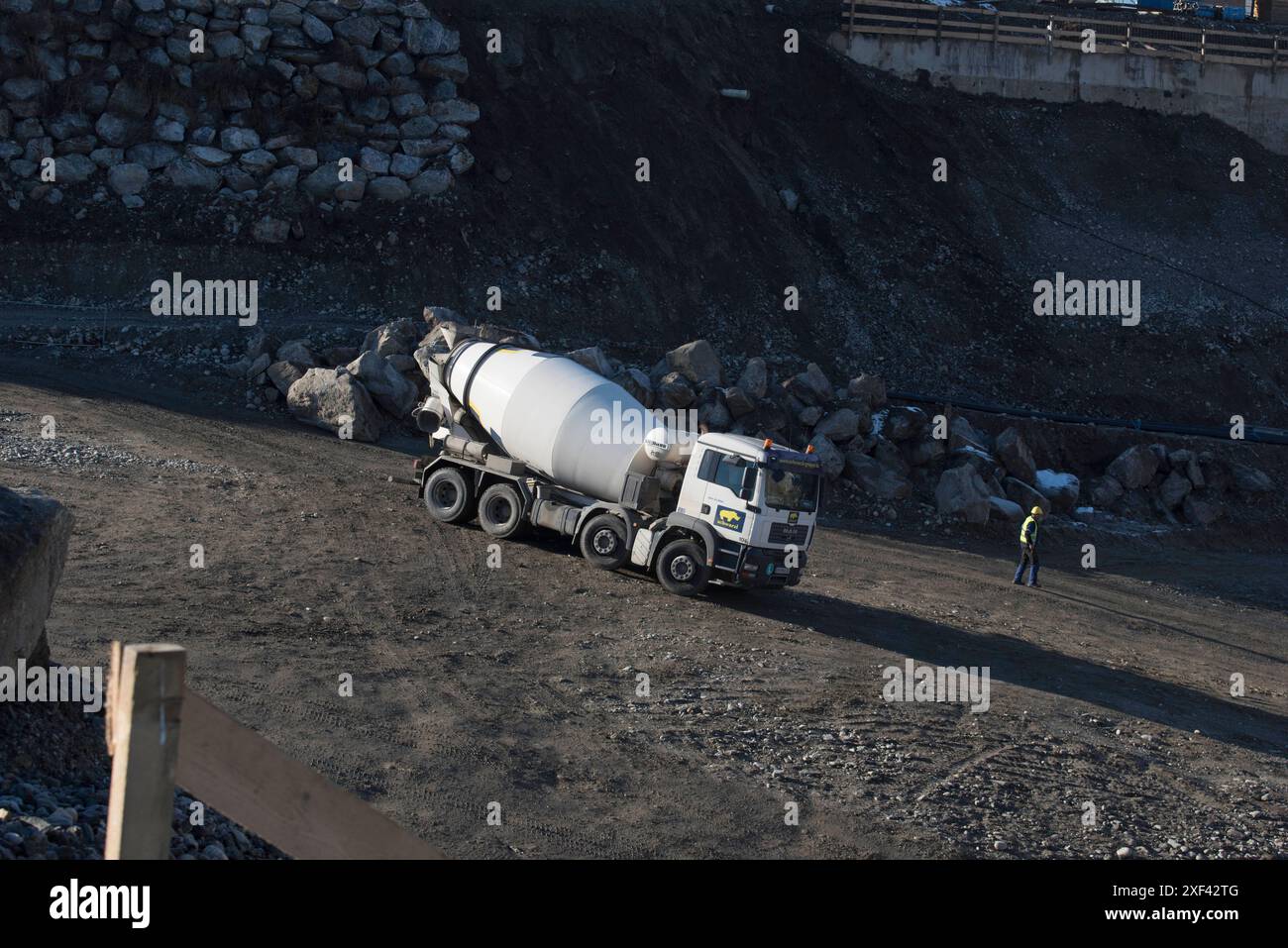 concrete mixer commercial vehicles for construction and workeforce ...