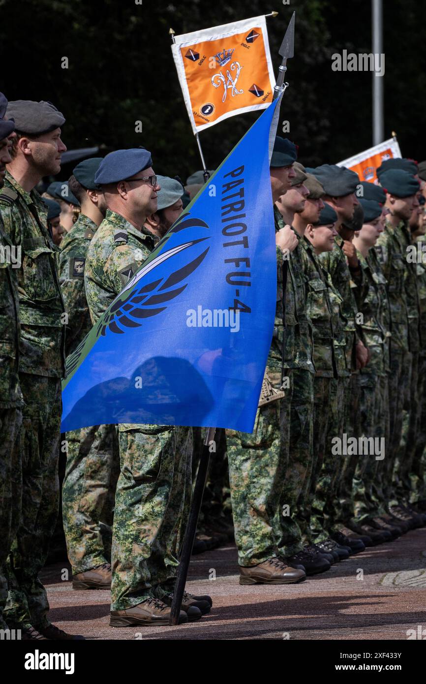 VREDEPEEL - The logo of the new unit on a flag during a founding ...