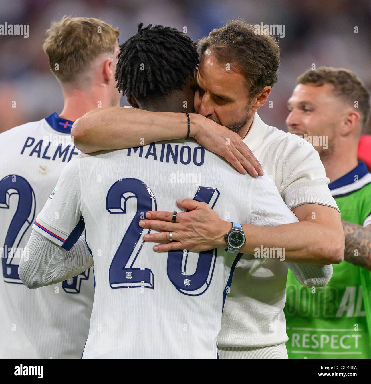 Kobbie mainoo hi-res stock photography and images - Alamy