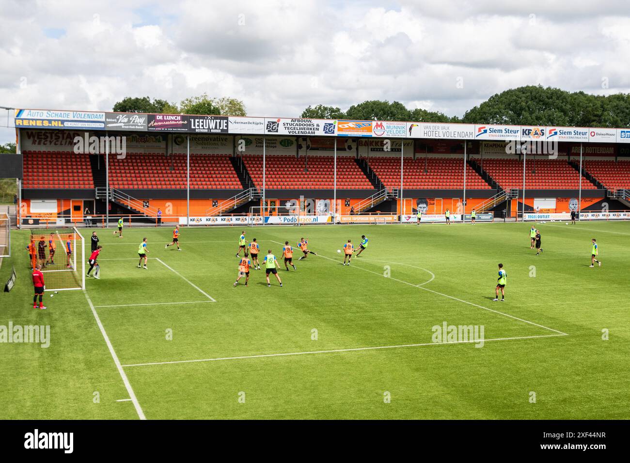 VOLENDAM, 01-07-2024, Kras Stadium, Dutch Football, Keuken Kampioen ...
