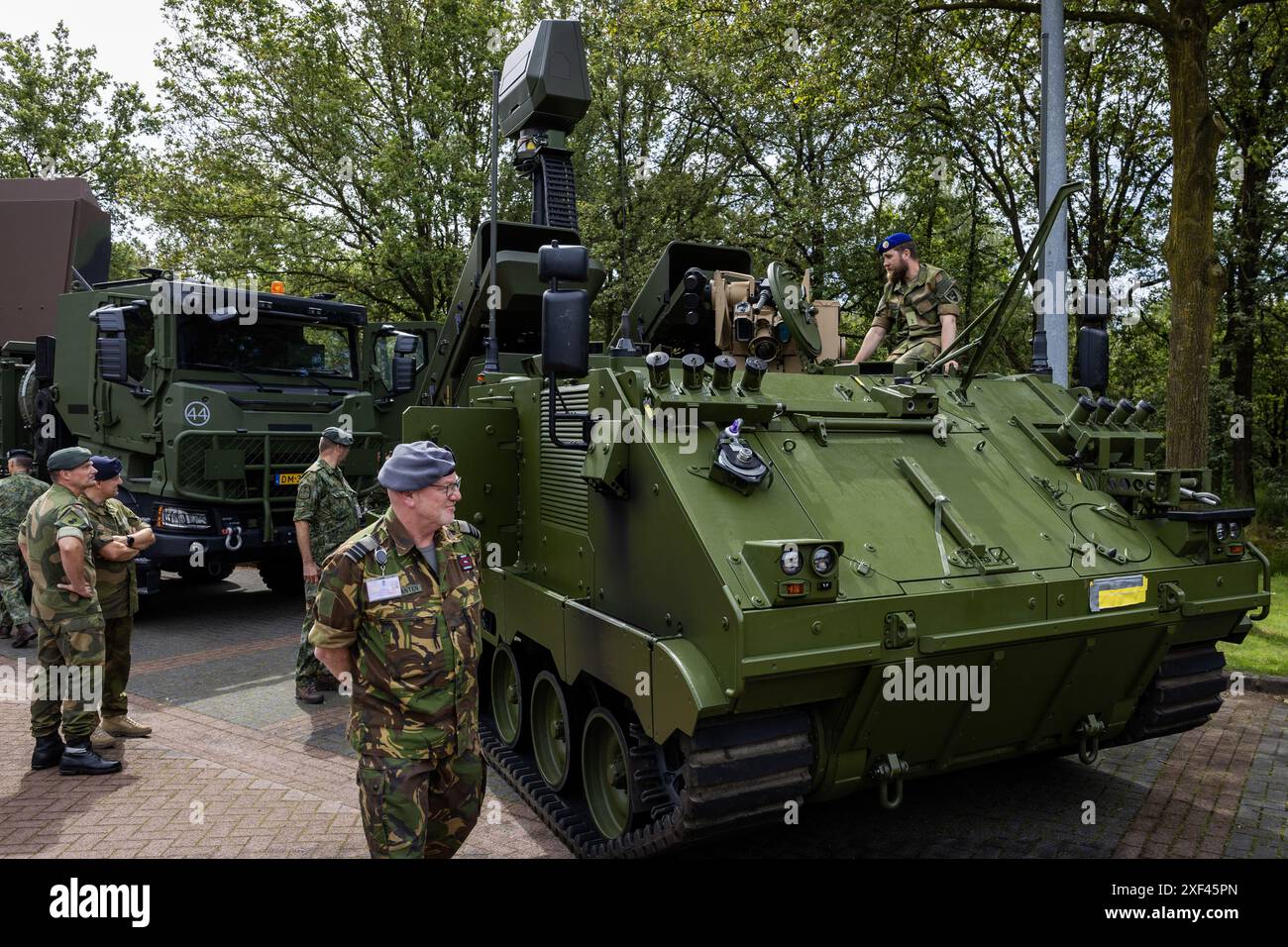 VREDEPEEL - Soldiers with the new Nomads air defense vehicle during a founding ceremony of the ...