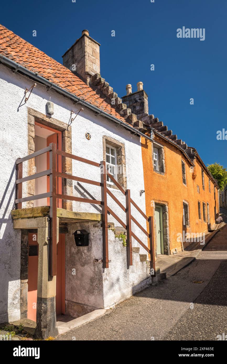 geography / travel, Great Britain, Scotland, Alley with historic houses ...