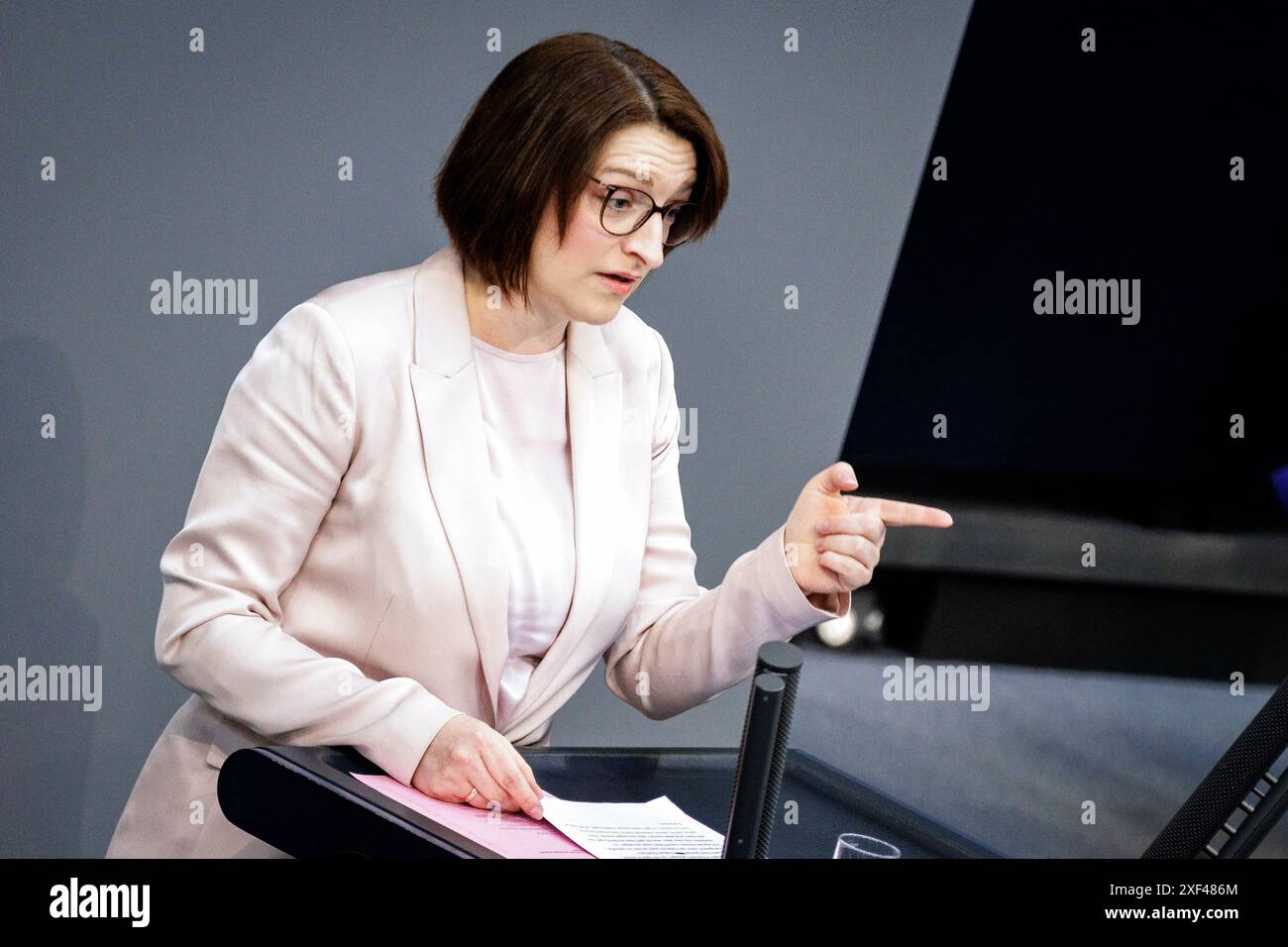 Berlin, Deutschland. 13th June, 2024. Laura Kraft, Alliance 90/The ...