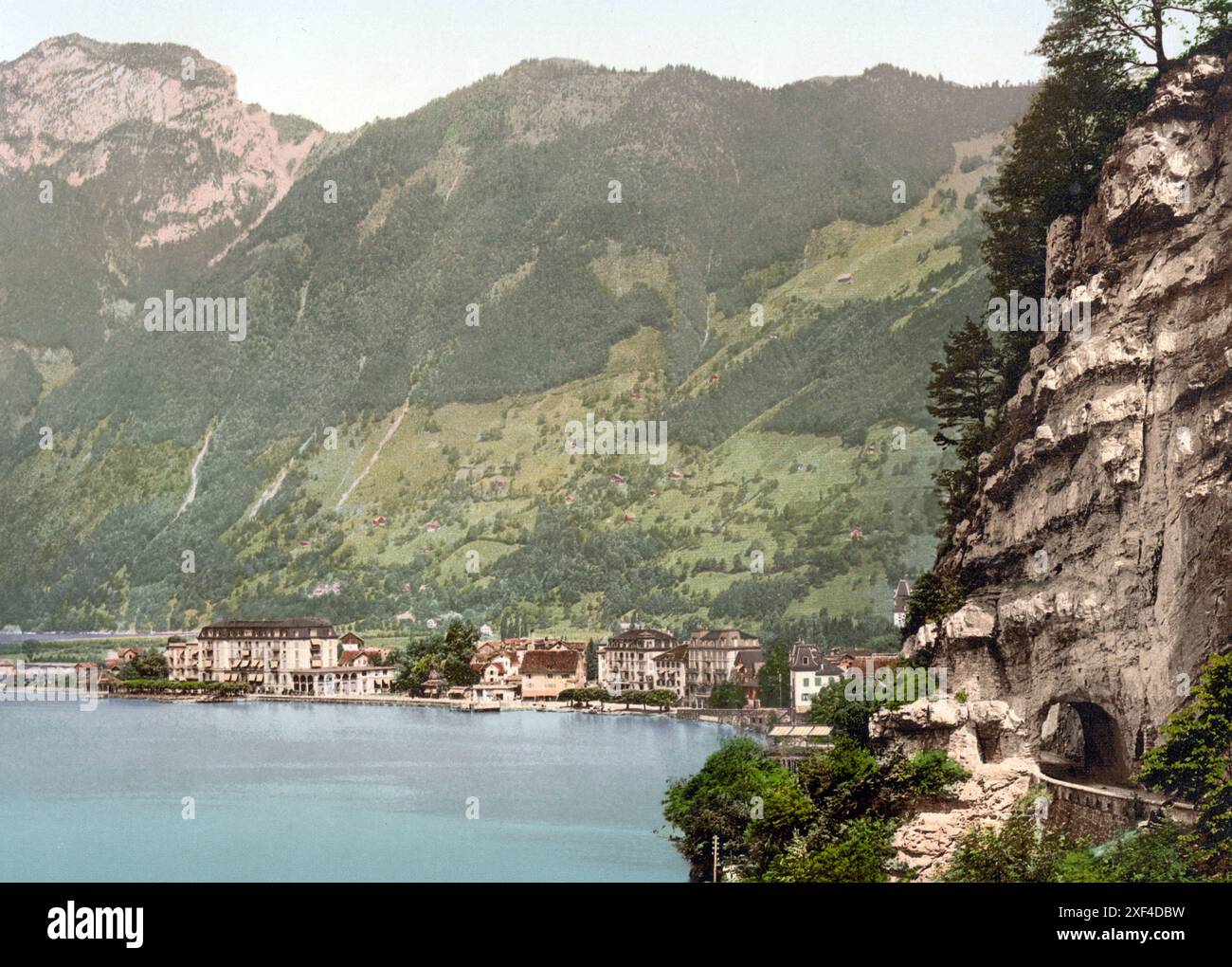 Axenstrasse und Brunnen, Vierwaldstaettersee, Schweiz / , Axenstrasse ...