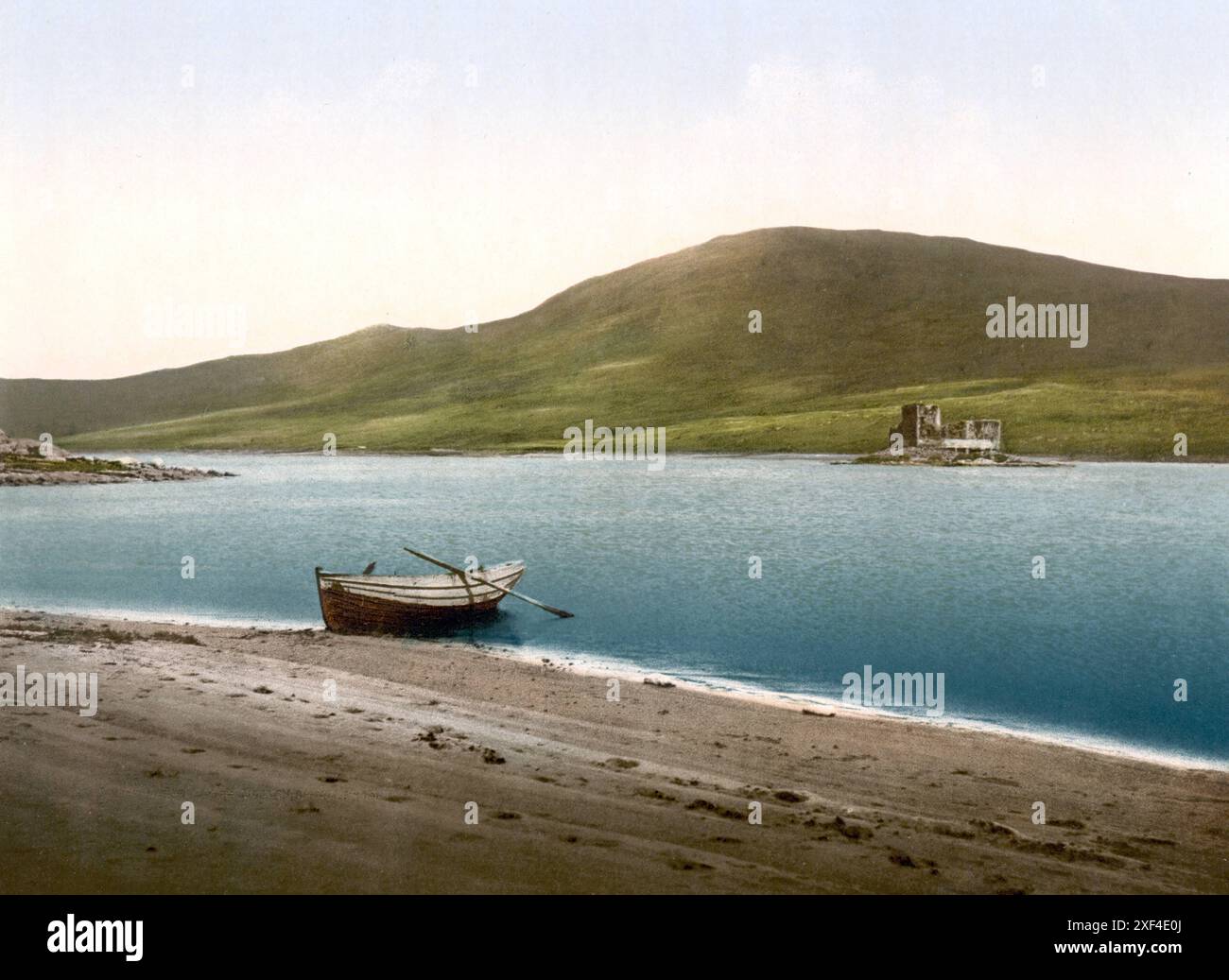 Doon Castle vom See aus, Dalmellington, Schottland / , Doon Castle from ...