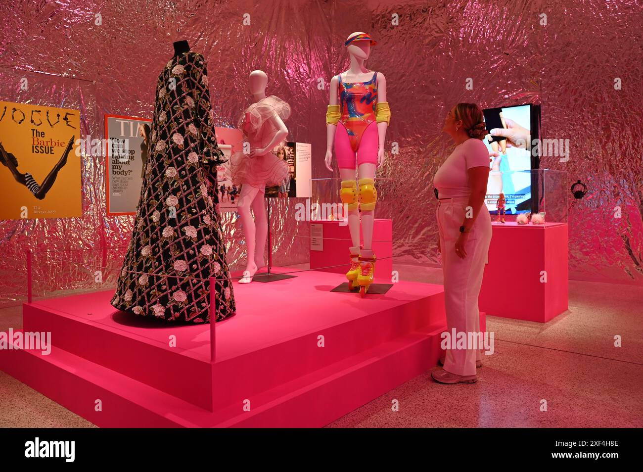 The Design Museum in London unveils it's exhibition on the design story ...