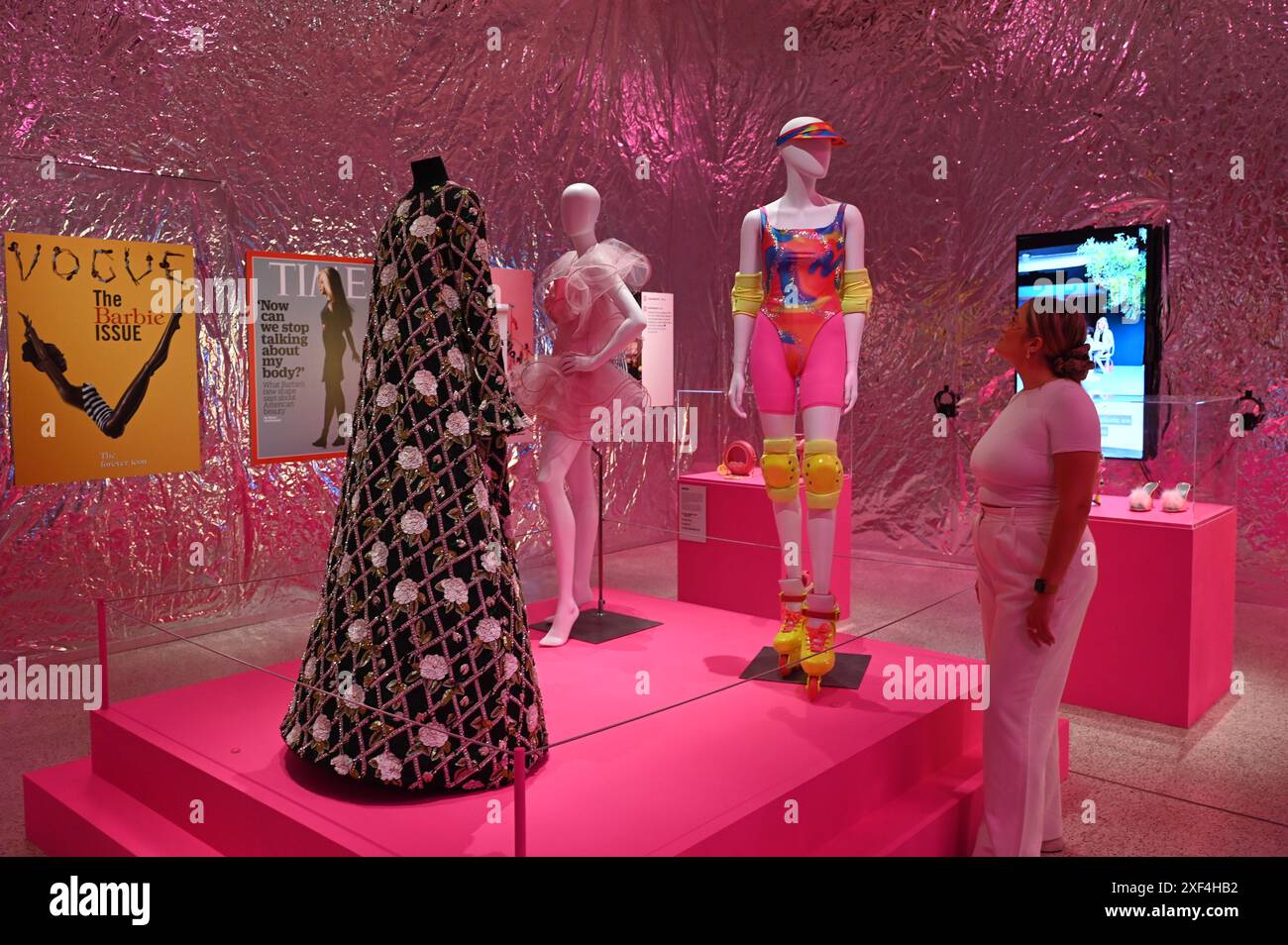 The Design Museum in London unveils it's exhibition on the design story ...