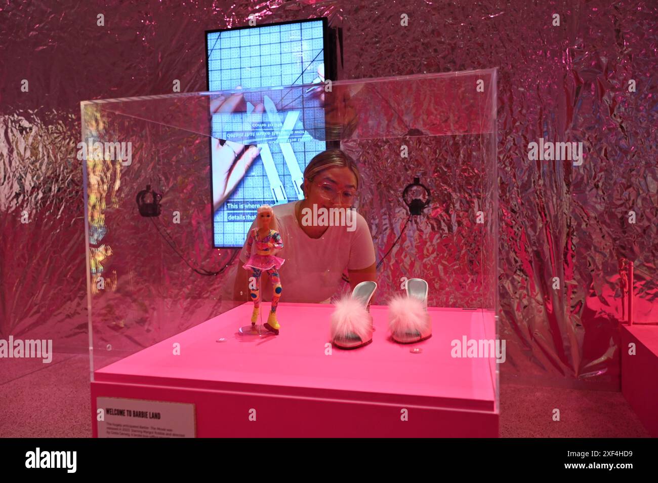 The Design Museum in London unveils it's exhibition on the design story ...