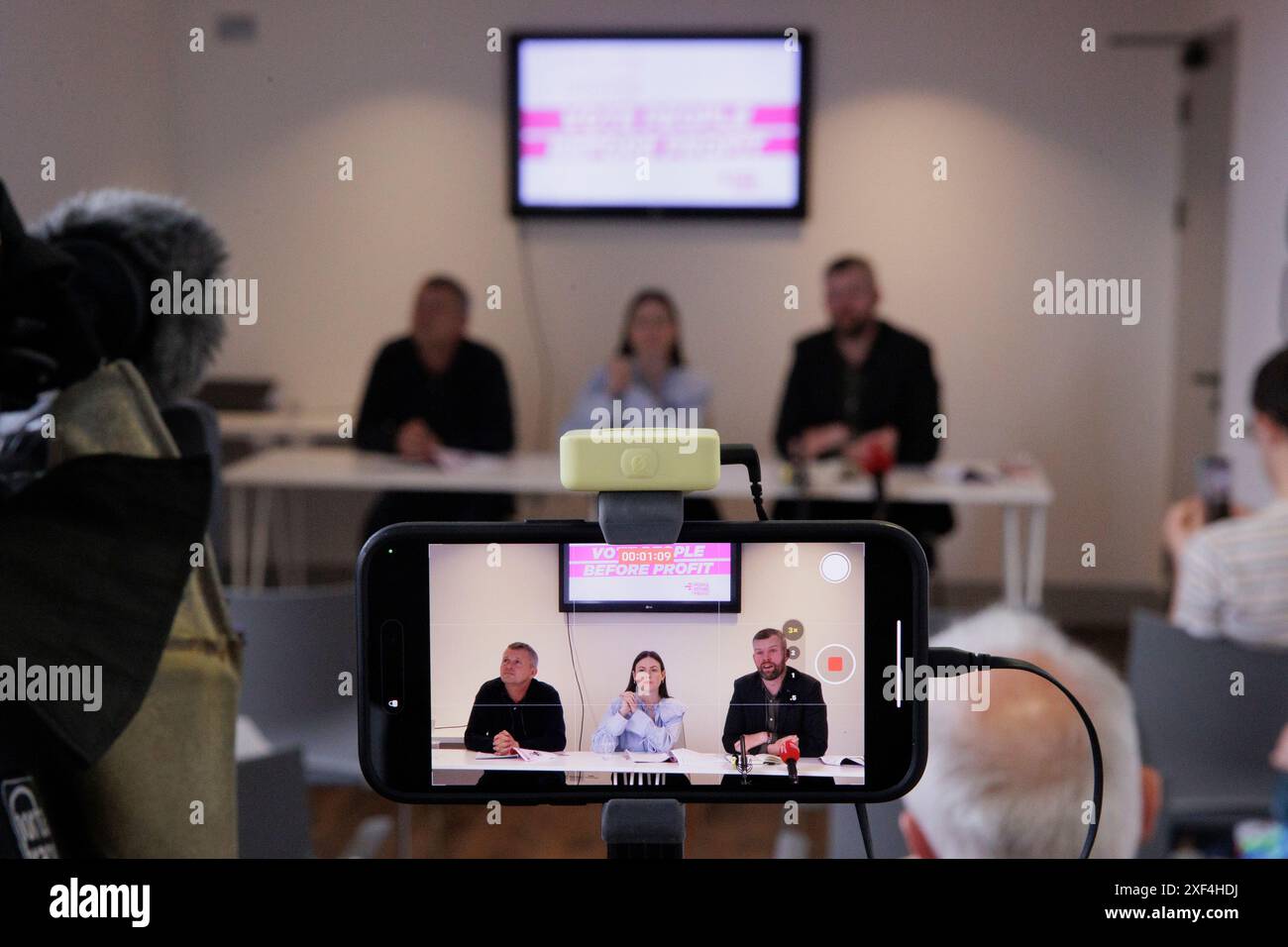 People before profit”s gerry hi-res stock photography and images - Alamy