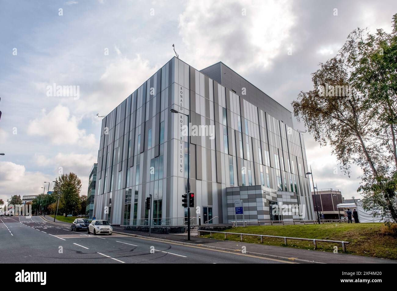 Ronald Ross Building. University of Liverpool Institute of Infection ...