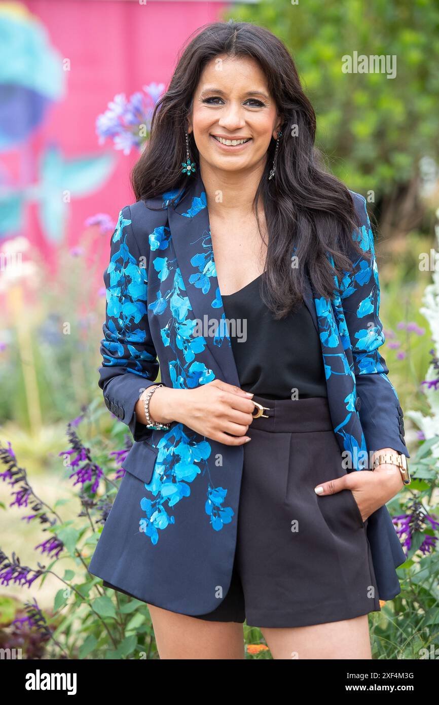 East Molesey, UK. 1st July, 2024. Escape to the Country television ...