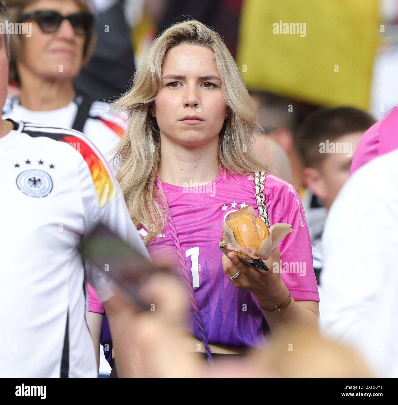 Stuttgart, Deutschland. 19th June, 2024. firo : 19.06.2024, Football, Soccer: UEFA EURO 2024, EM ...