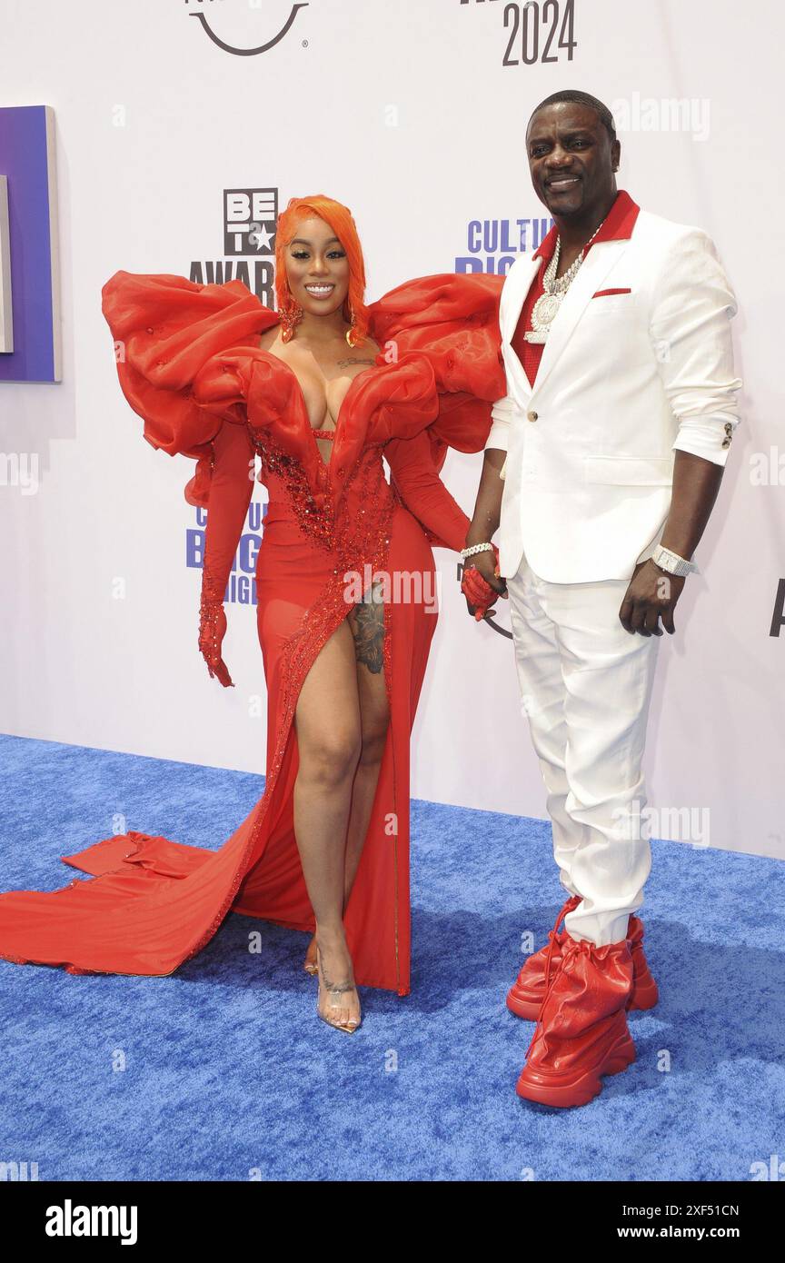 Ca. 30th June, 2024. Akon, AMIRROR at arrivals for BET Awards 2024 ...