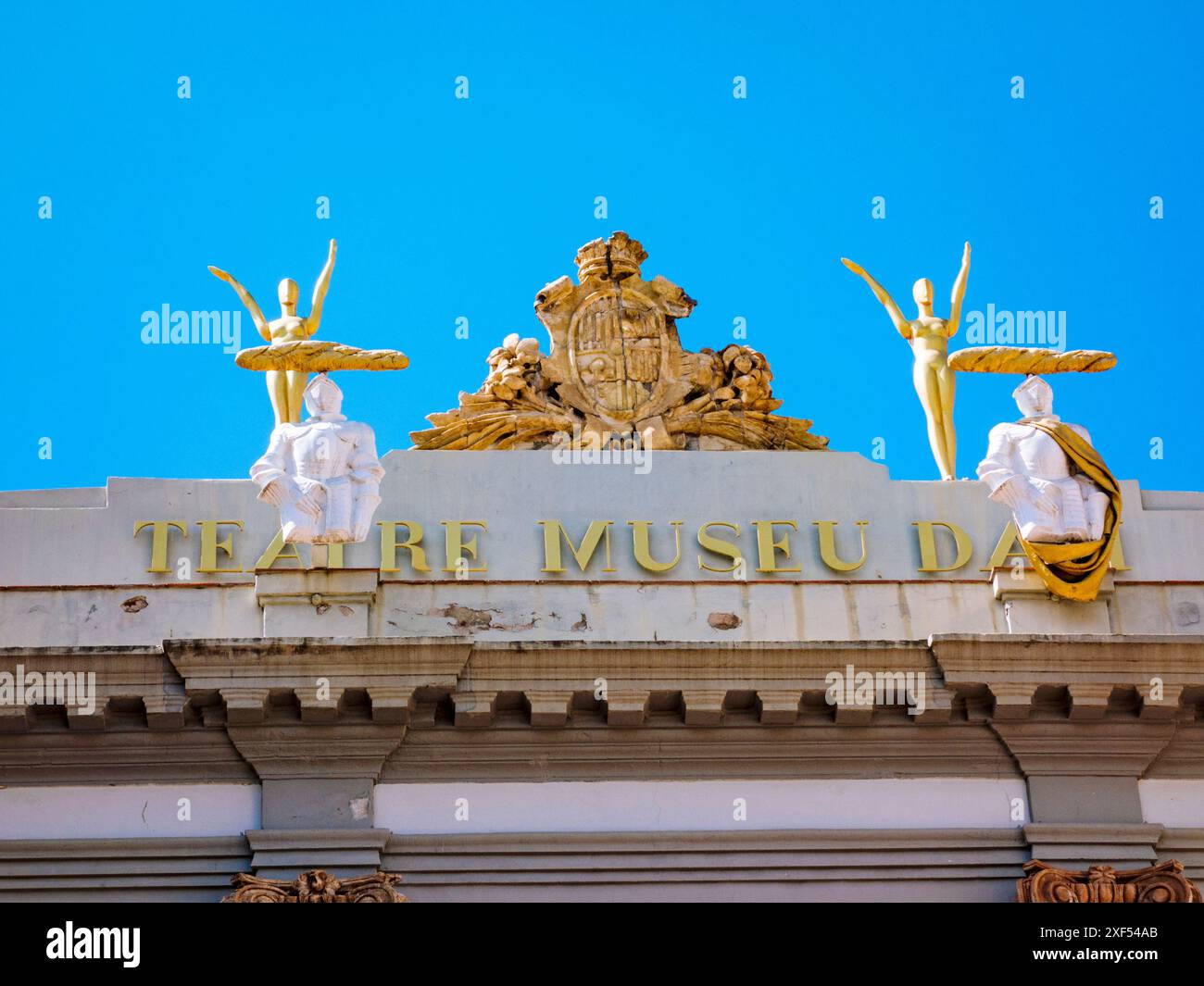 Salvador dalí theatre museum hi-res stock photography and images - Alamy