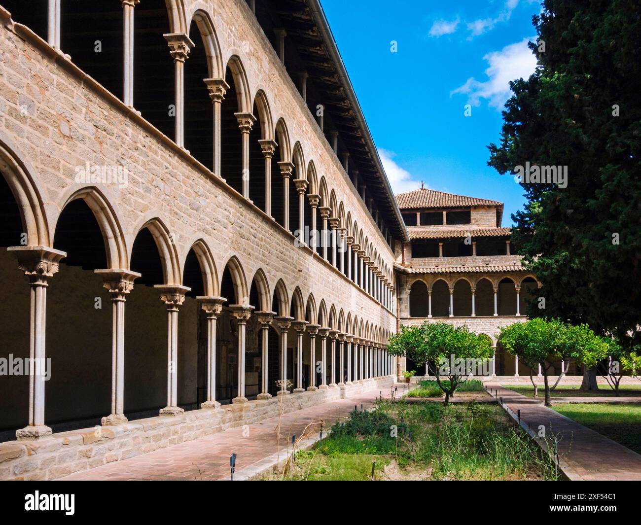 The Monastery of Pedralbes in Barcelona/Spain Stock Photo - Alamy