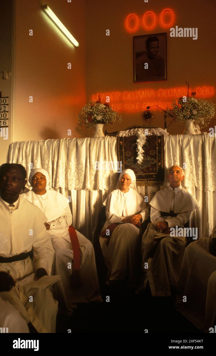 Deaconess rosemary and bishop jeremy goring hi-res stock photography ...