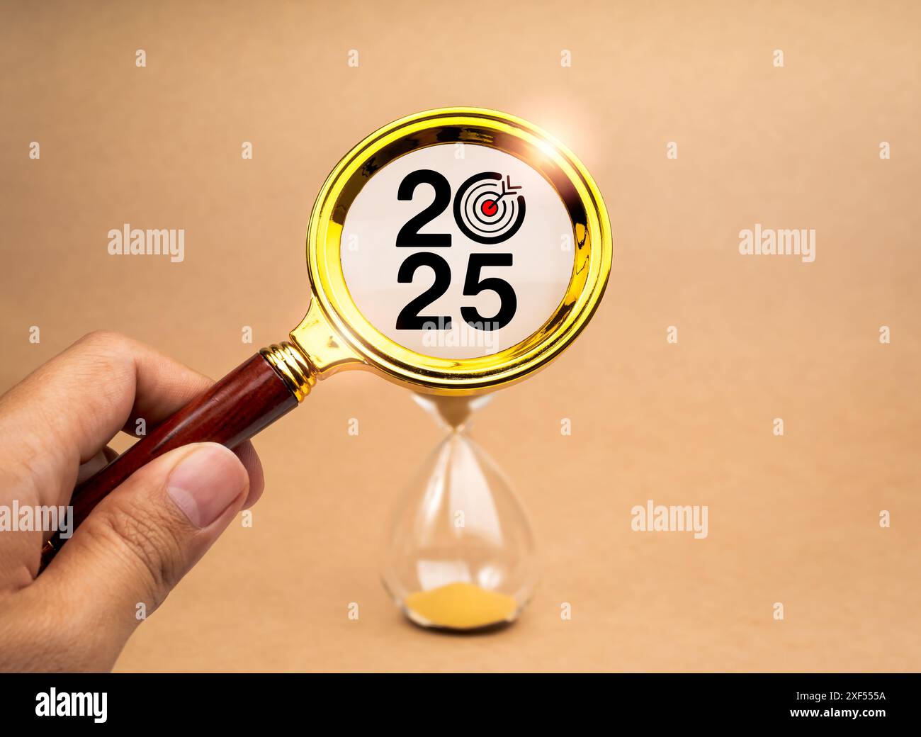 Loading 2025 hi-res stock photography and images - Alamy