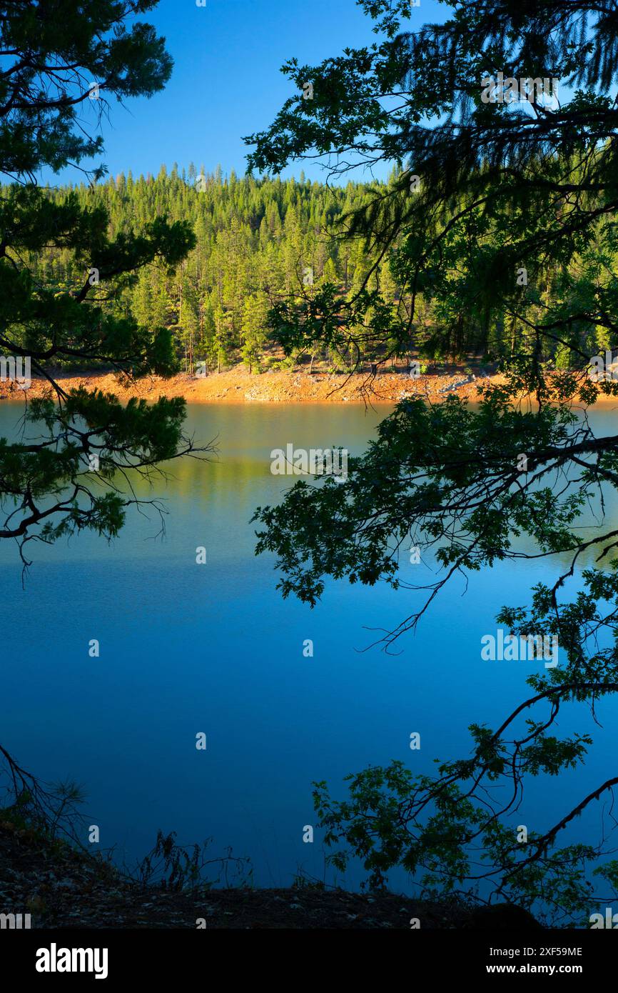 Clair engle lake hi-res stock photography and images - Alamy