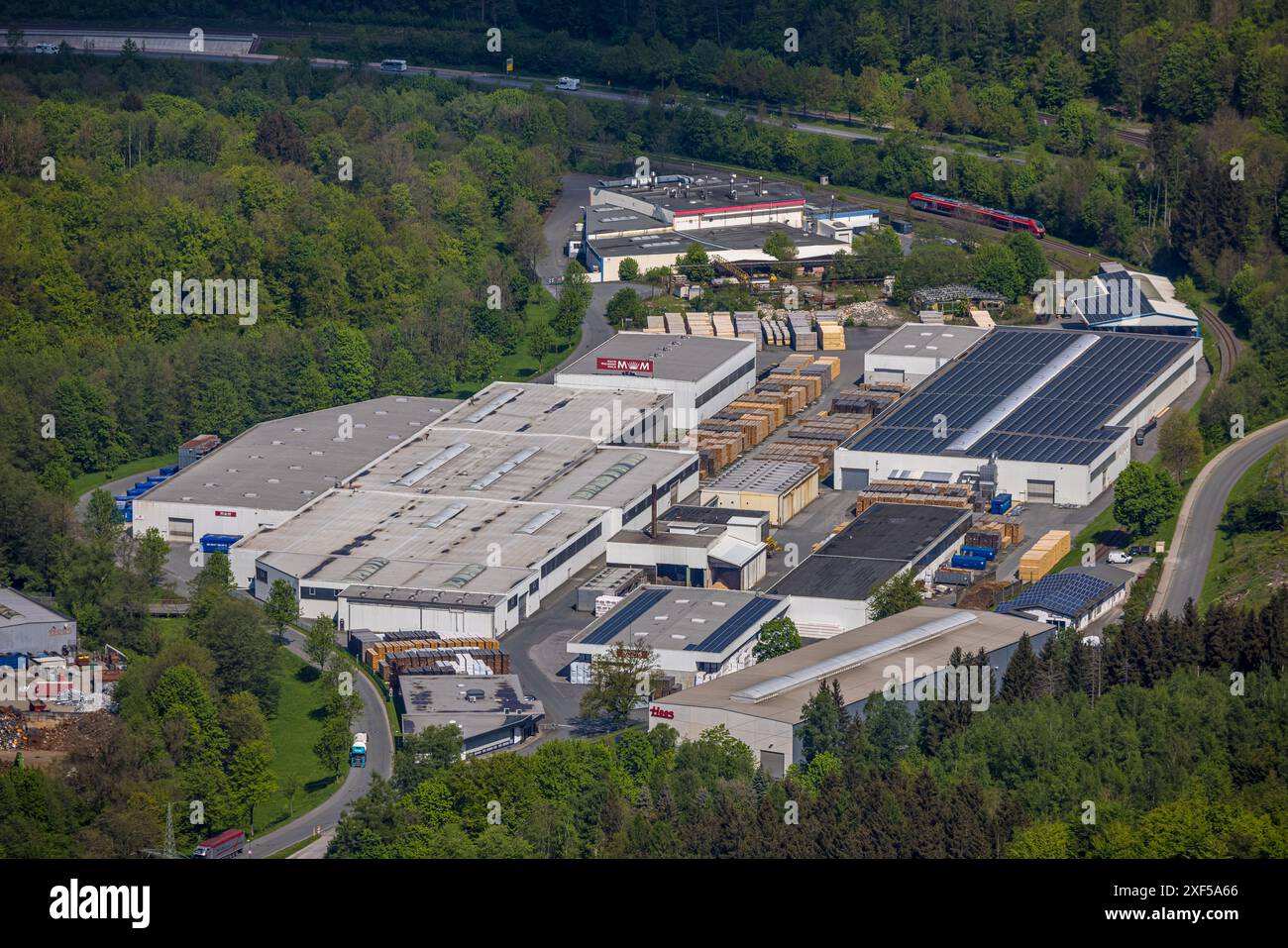 Aerial view, Desmecke Industriestraße industrial estate, Mayr-Melnhof ...