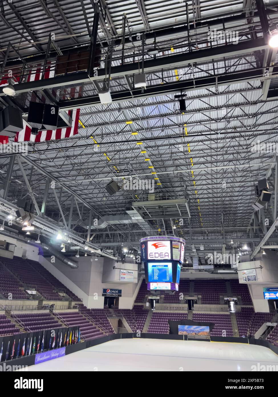 Flags hanging ceiling hi-res stock photography and images - Alamy