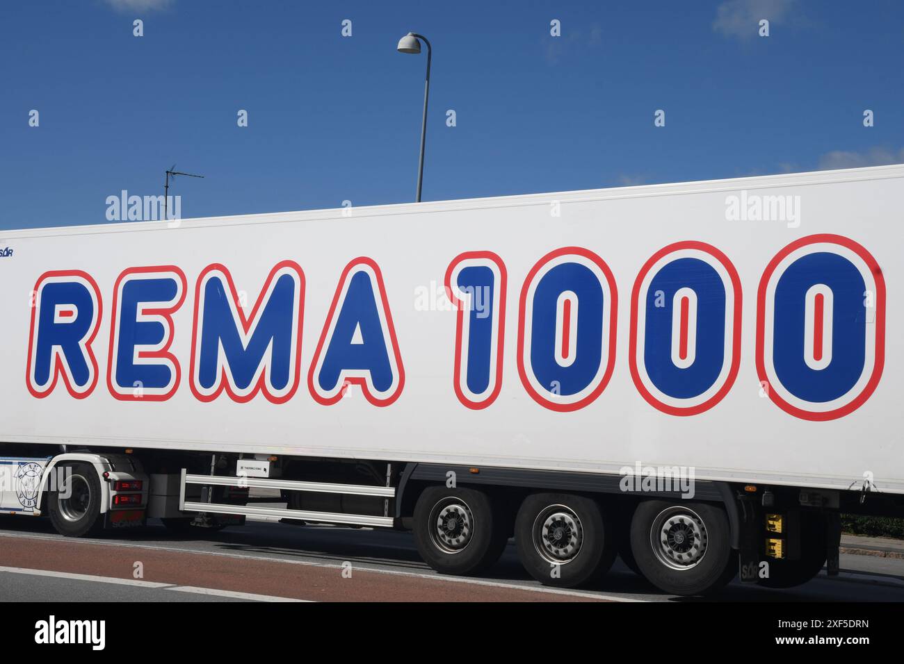 Rema1000 truck hi-res stock photography and images - Alamy